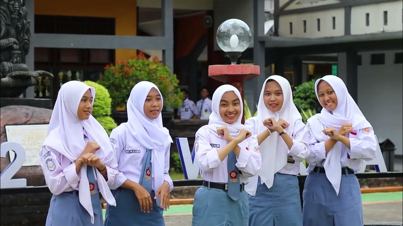 Jingle "AYO RUKUN" SMKN 2 ADIWERNA - YouTube