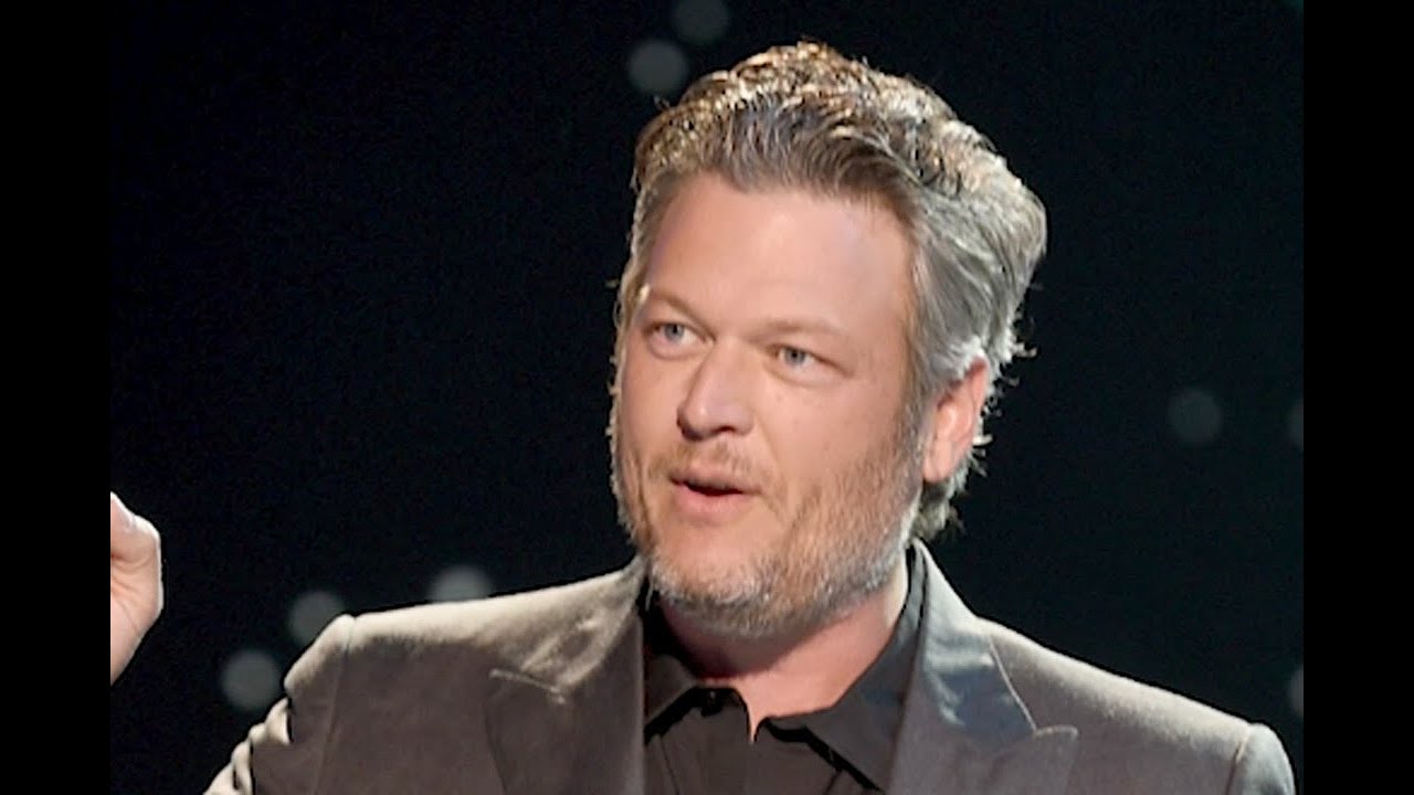Blake Shelton's Dance Moves Just Won 2020 - YouTube