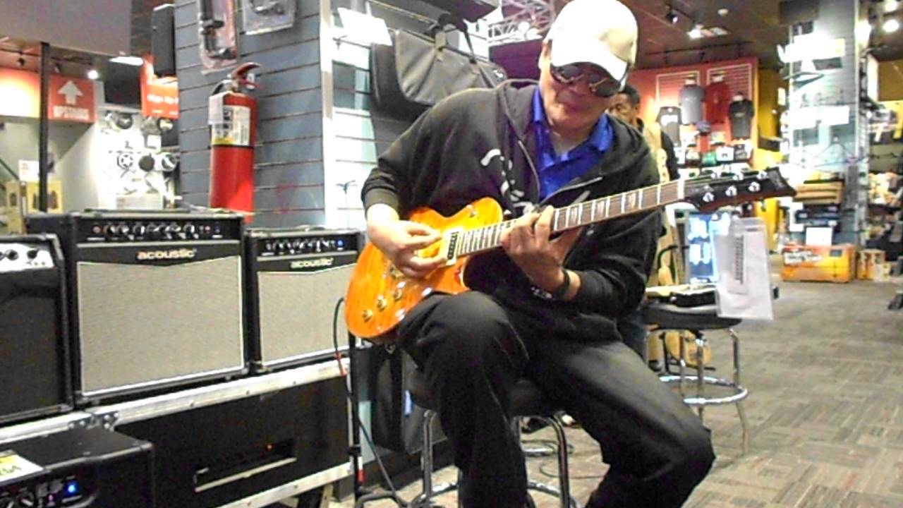 "Testing Out & Playing Jazz On The Mitchell MS400 QHB Guitar At G.C ...