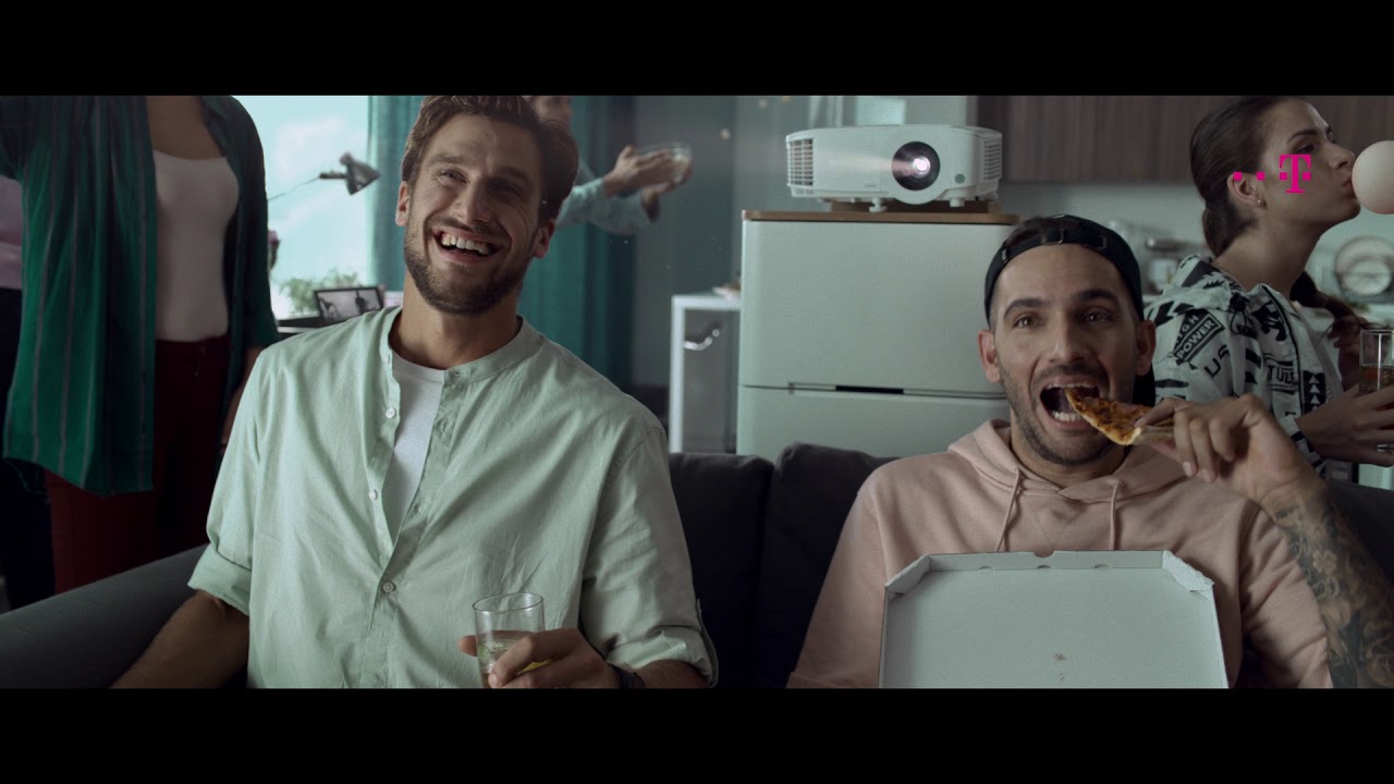 Zrýchľujeme! - Telekom reklama - YouTube