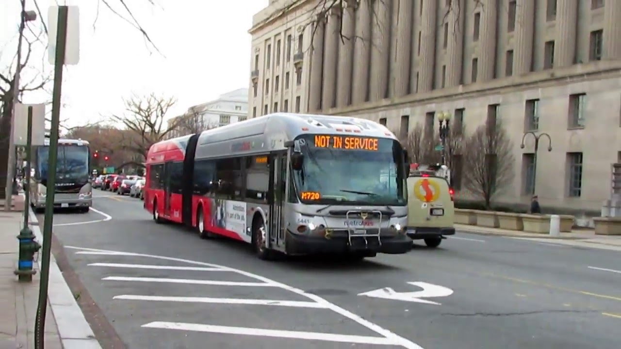 WMATA Metrobus 2009 New Flyer DE60LFA #5441 - YouTube