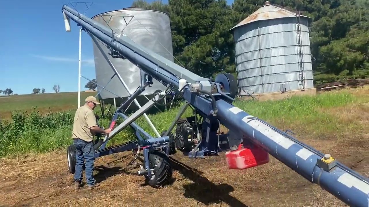 Grainline auger 2 - YouTube