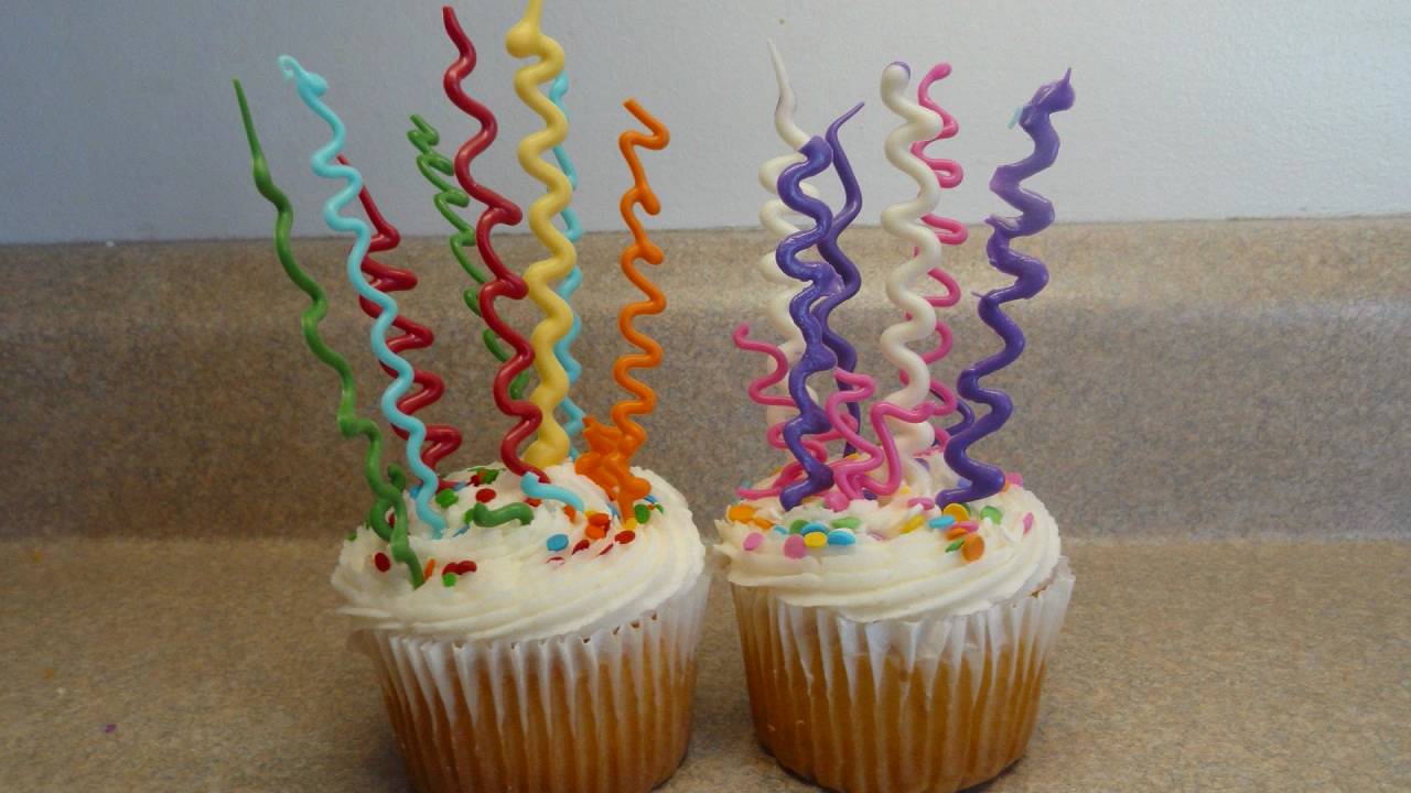 Decorating Cupcakes #39 Sparkler Cupcakes - YouTube