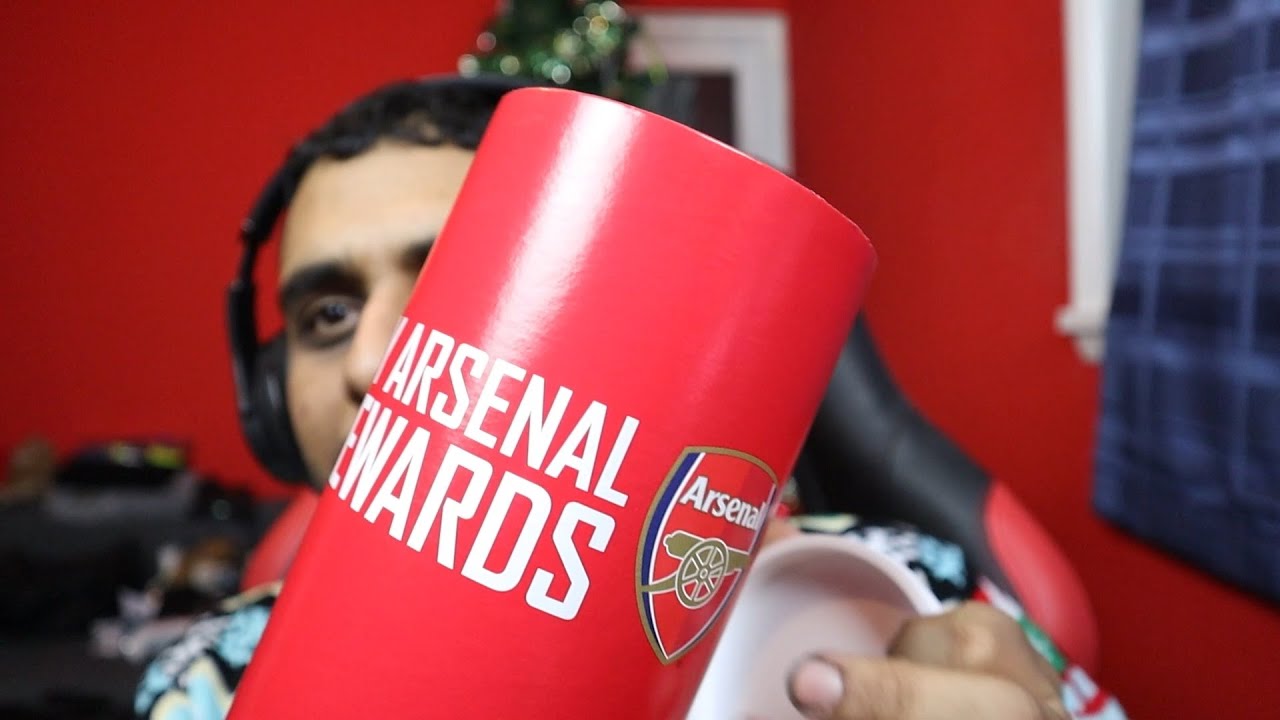Unboxing the Arsenal Membership Pack 2021/22 - YouTube