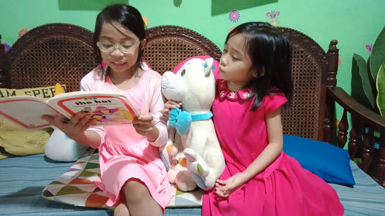 Book Reading Time : The Hat - YouTube