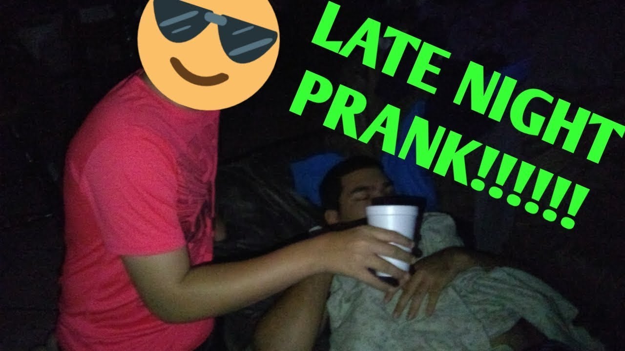 PRANK/FOOD CHALLENGE VLOG - YouTube