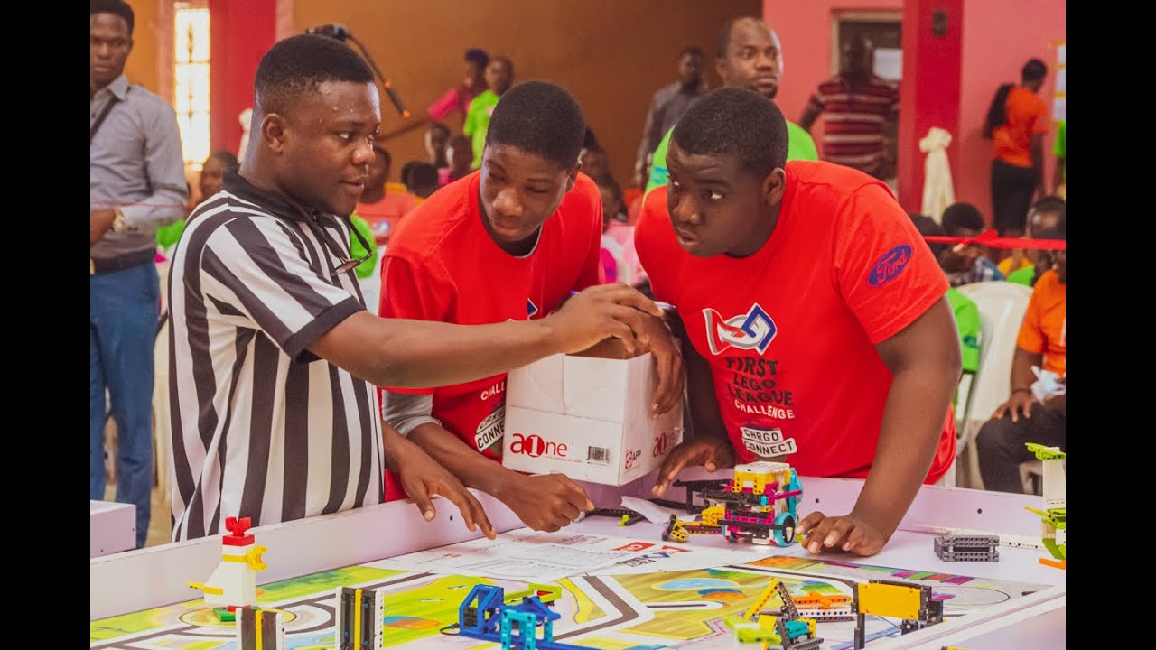 Coderina- FIRST LEGO League - YouTube