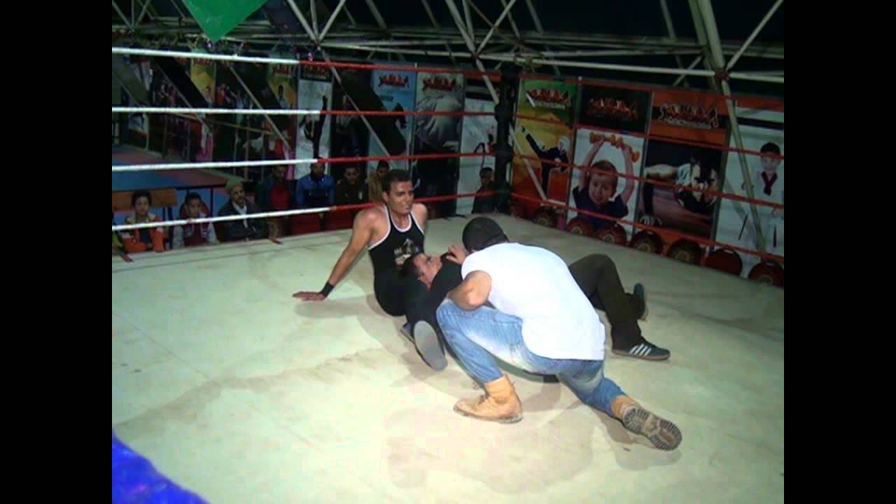 Head Scissors Elbow Smash - YouTube