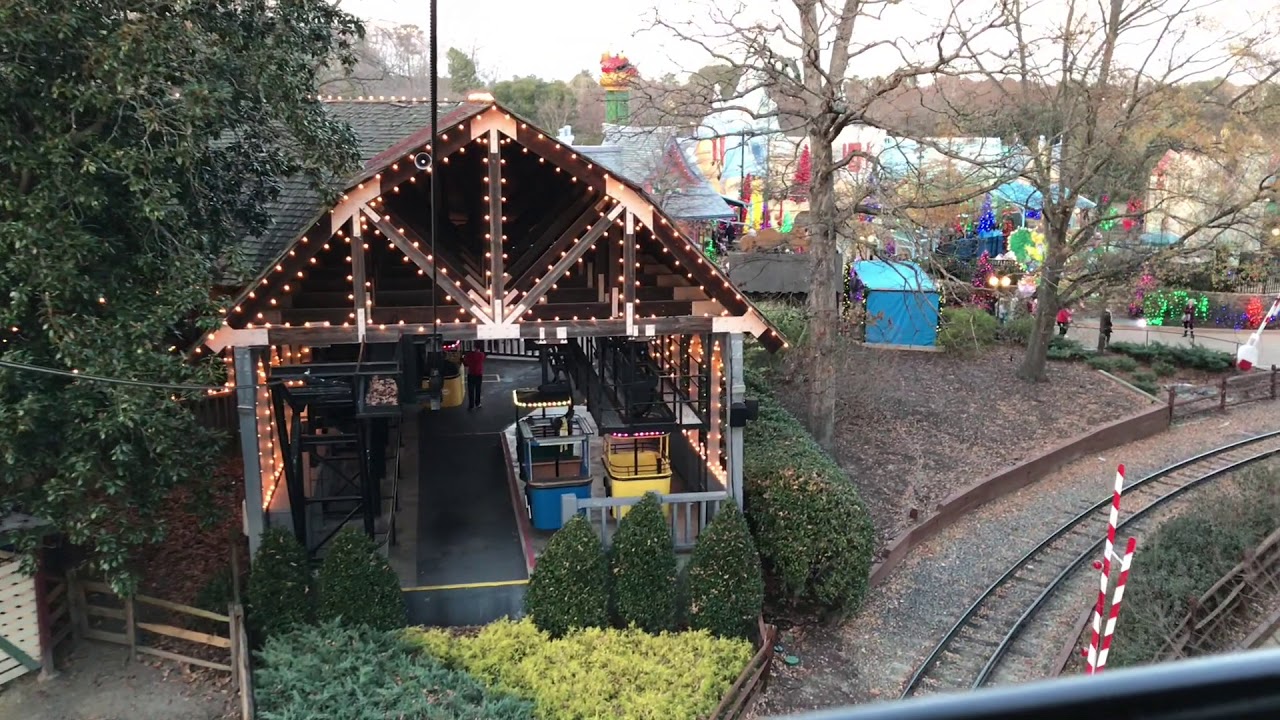 Aeronaunt Skyride 2017 @Busch Gardens Williamsburg Christmas Town - YouTube