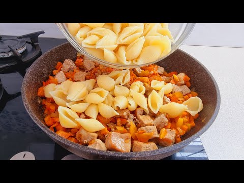 Was könnte leckerer sein, Nudeln und Fleisch? Das Lieblingsrezept meiner Tante