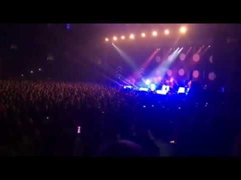Alvaro Soler - Loca (concert) - YouTube