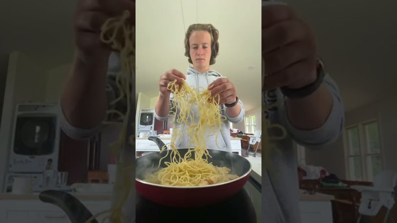 Breakfast time - YouTube