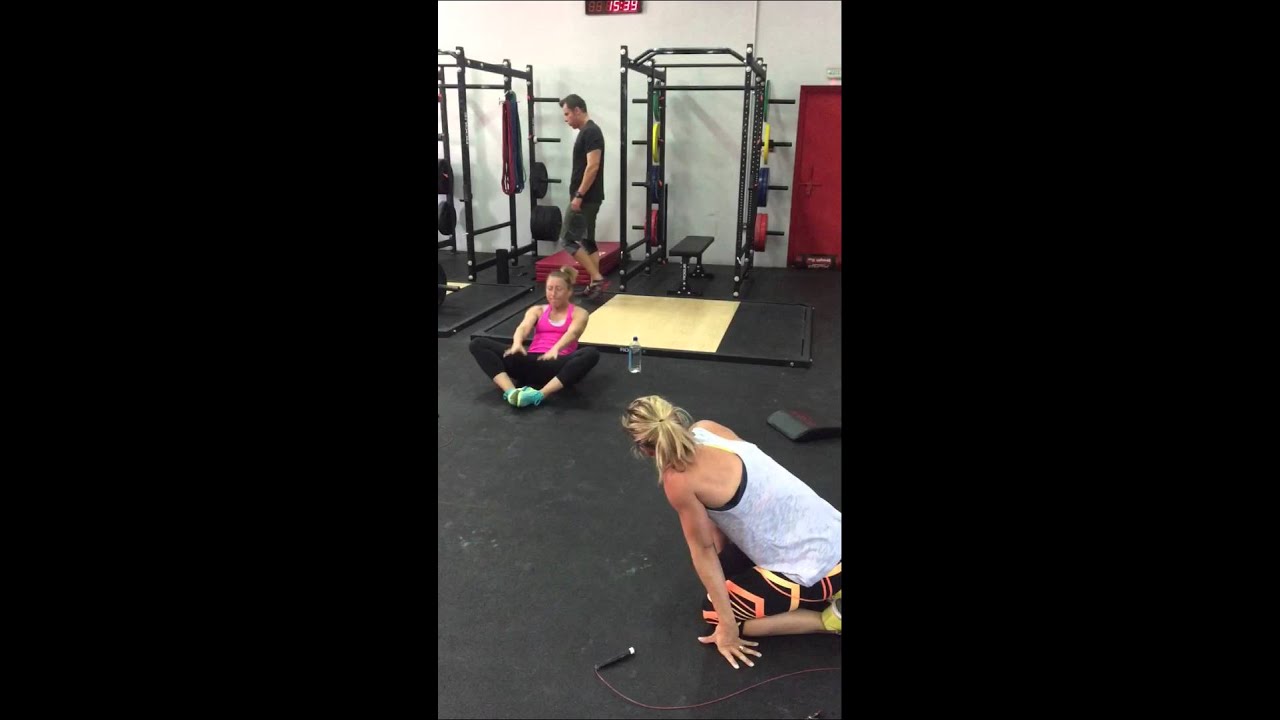 Crossfit Sit ups - YouTube