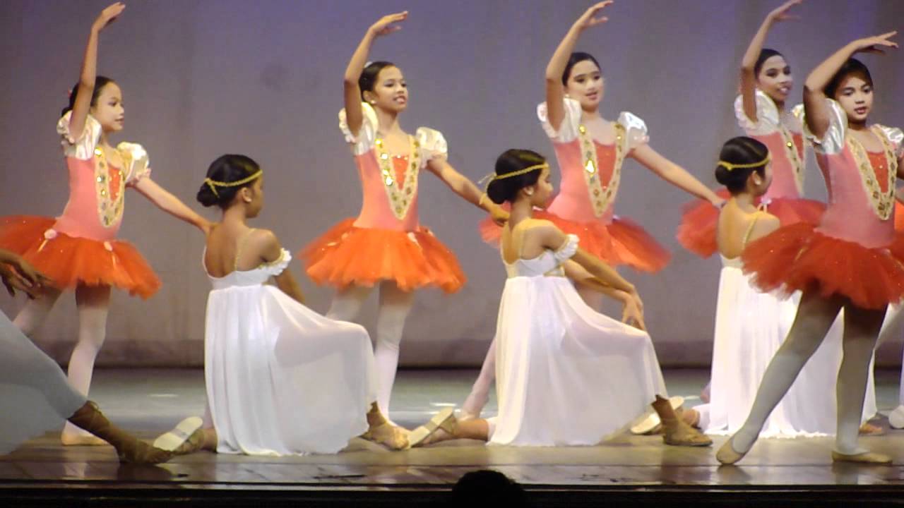 Ballet Recital #1 "Be Our Guest" (2011) - YouTube