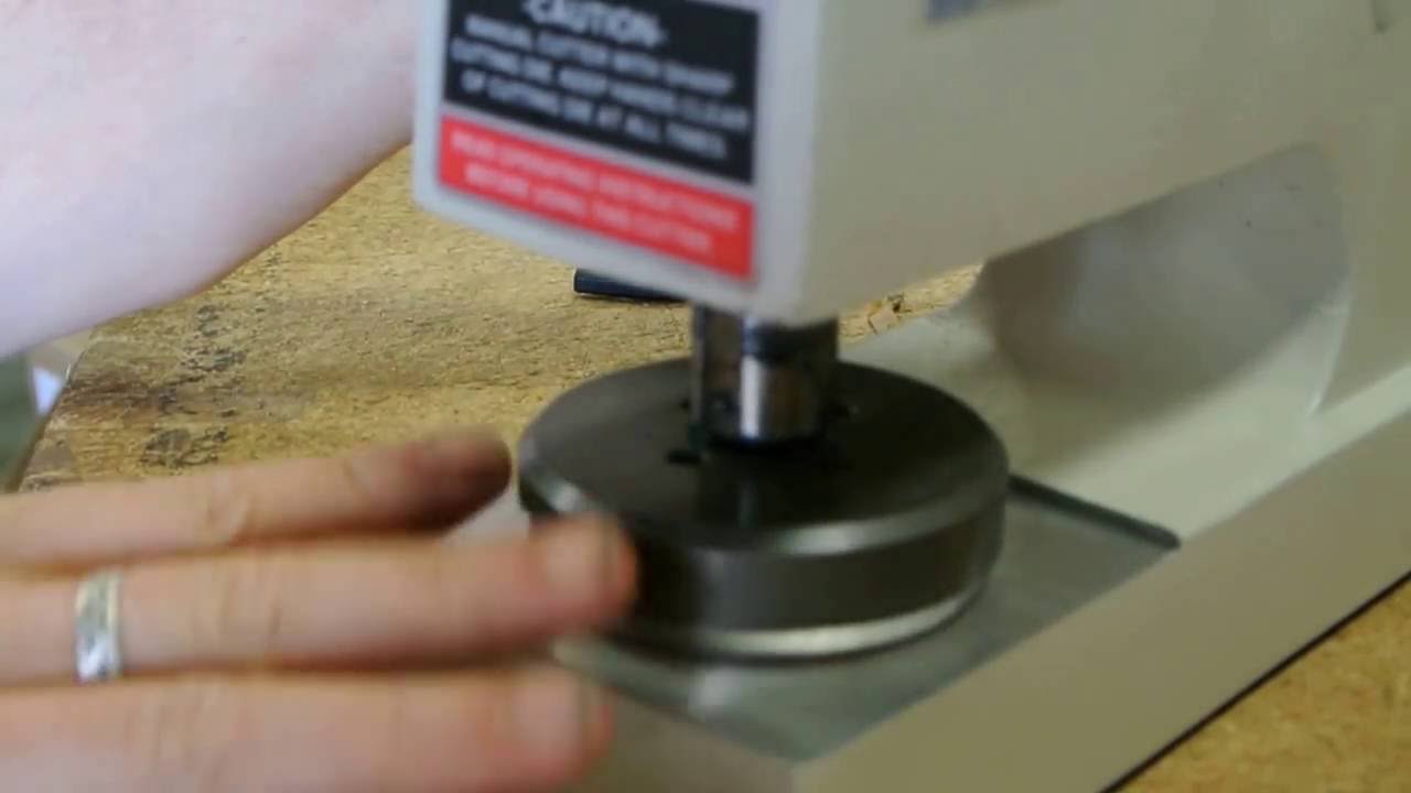 Sample Cutter Blade Change - YouTube
