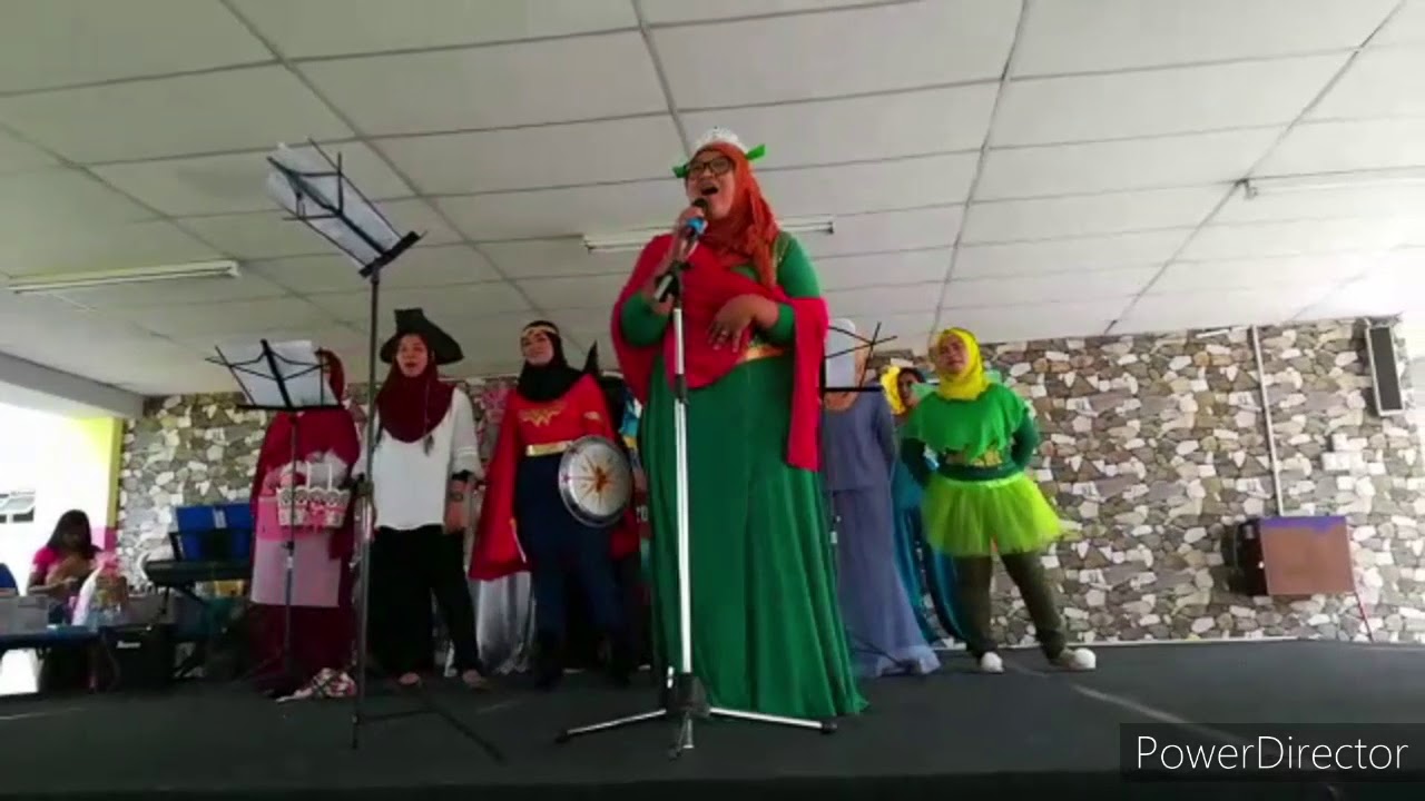 Persembahan Hari Guru Tema 'Fairy Tale' - YouTube