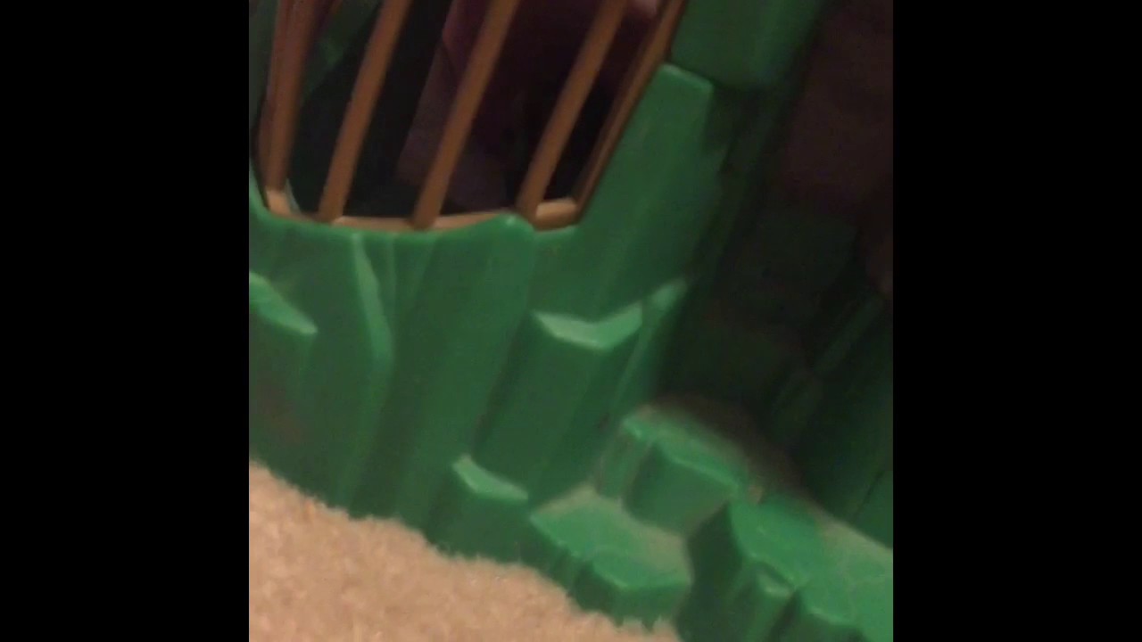 Batman escapes from prison - YouTube