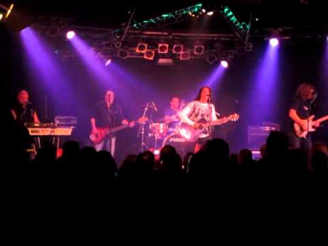 Tyketto - Faithless (Live@Biebob Vosselaar 13-10-2012) - YouTube