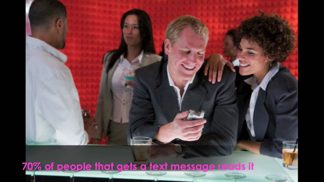 Text Messaging / Mobile Advertising Billboard Truck / Walking Signs ...