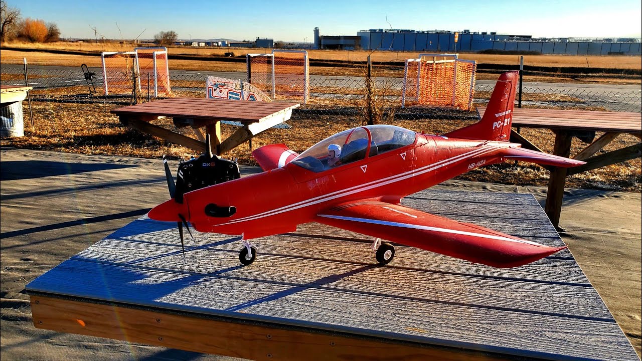 Speed test FMS Pilatus PC-21. I broke another prop 😫 - YouTube