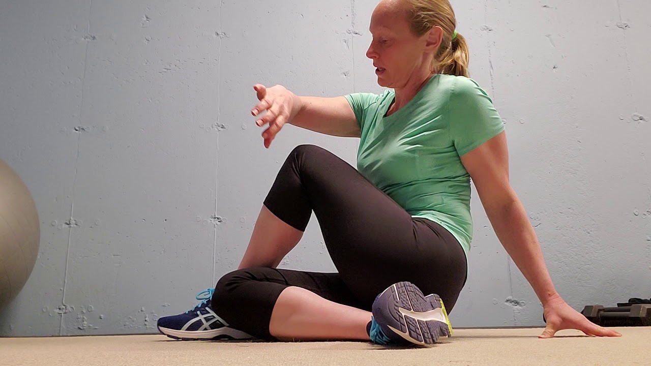 Twisting for back health - YouTube