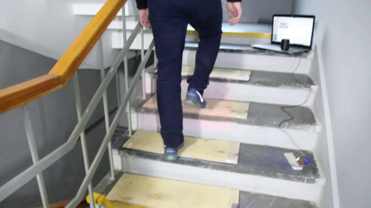 DIY Piano staircase - YouTube