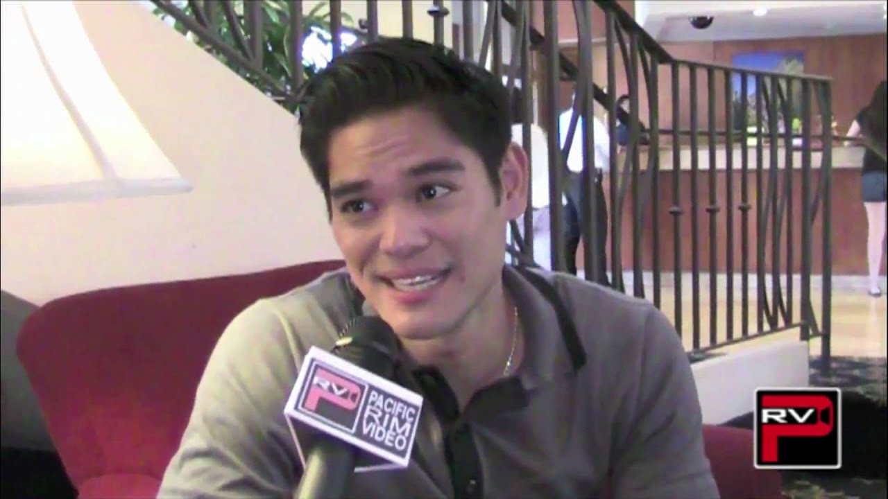 Getting to know Jay R at the Kababayan Fest held at Knott's Berry Farm - YouTube