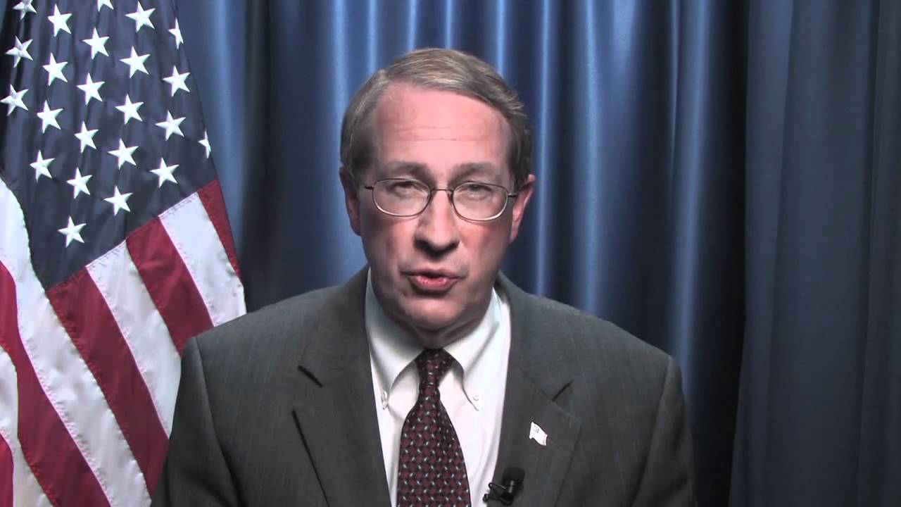 Congressman Goodlatte Talks About Immigration Reform - YouTube