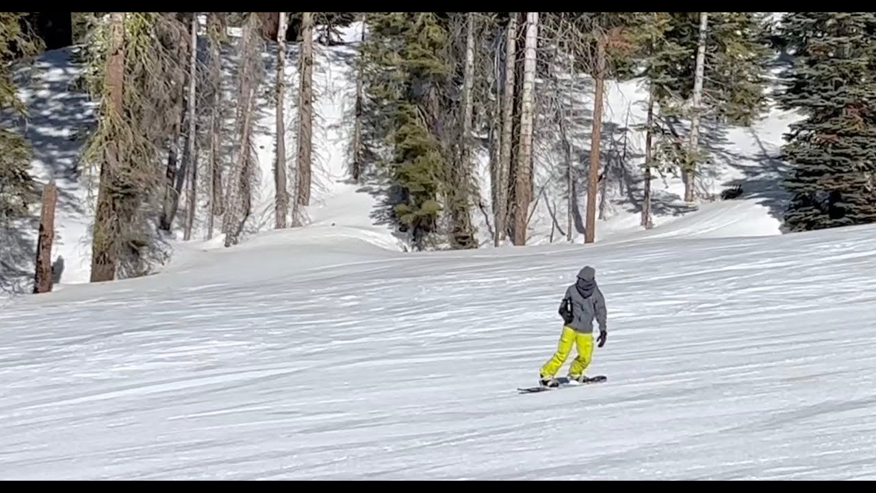 BACK TO BACK SNOWBOARDING AT BADGER PASS - YouTube