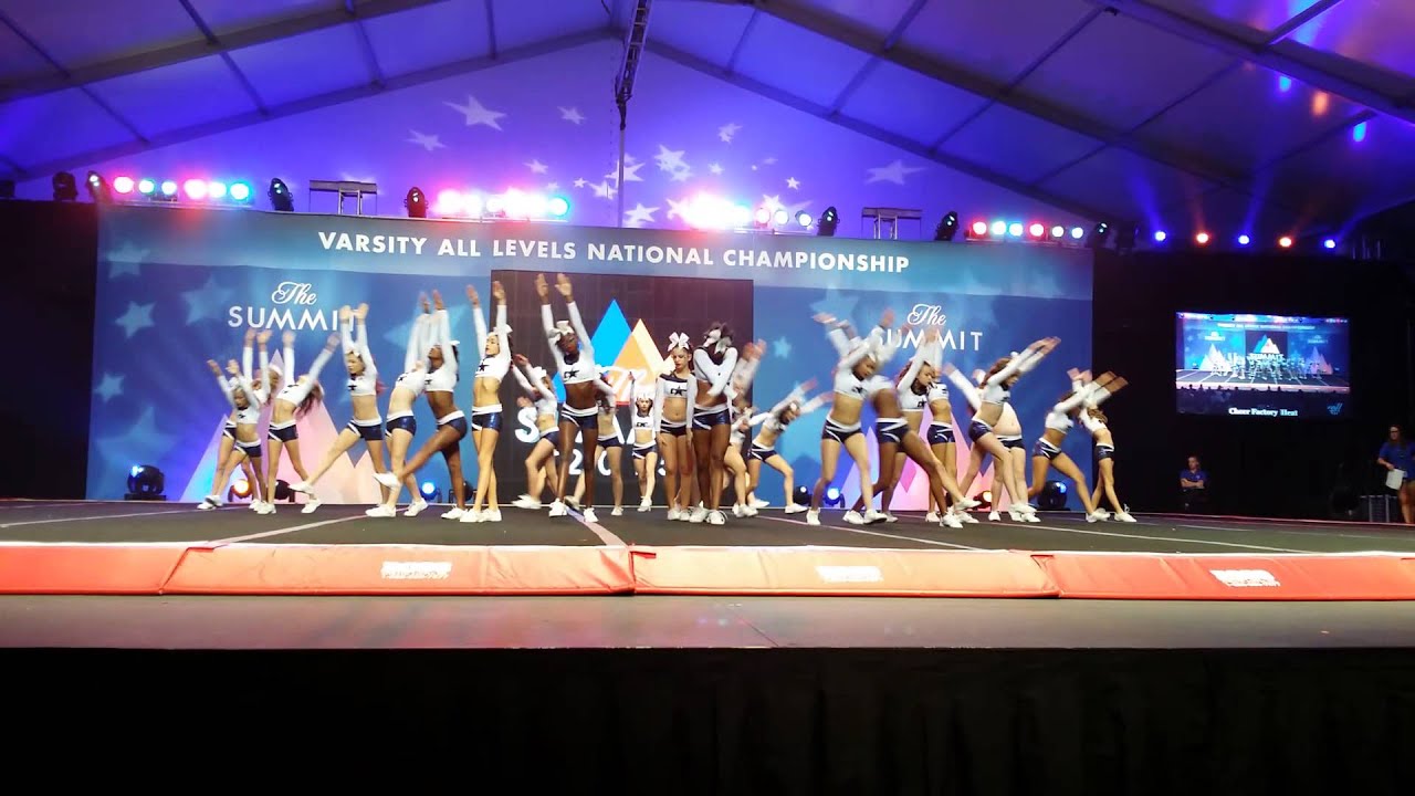 Cheer Factory Heat Jr 1 (Summit 2015) - YouTube