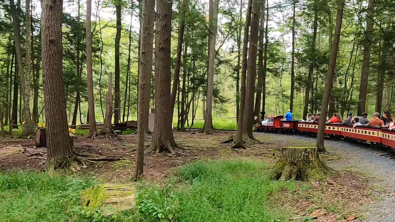 Knoebels Amusement Park - Complete Pioneer Train Ride Filmed in 4K ...