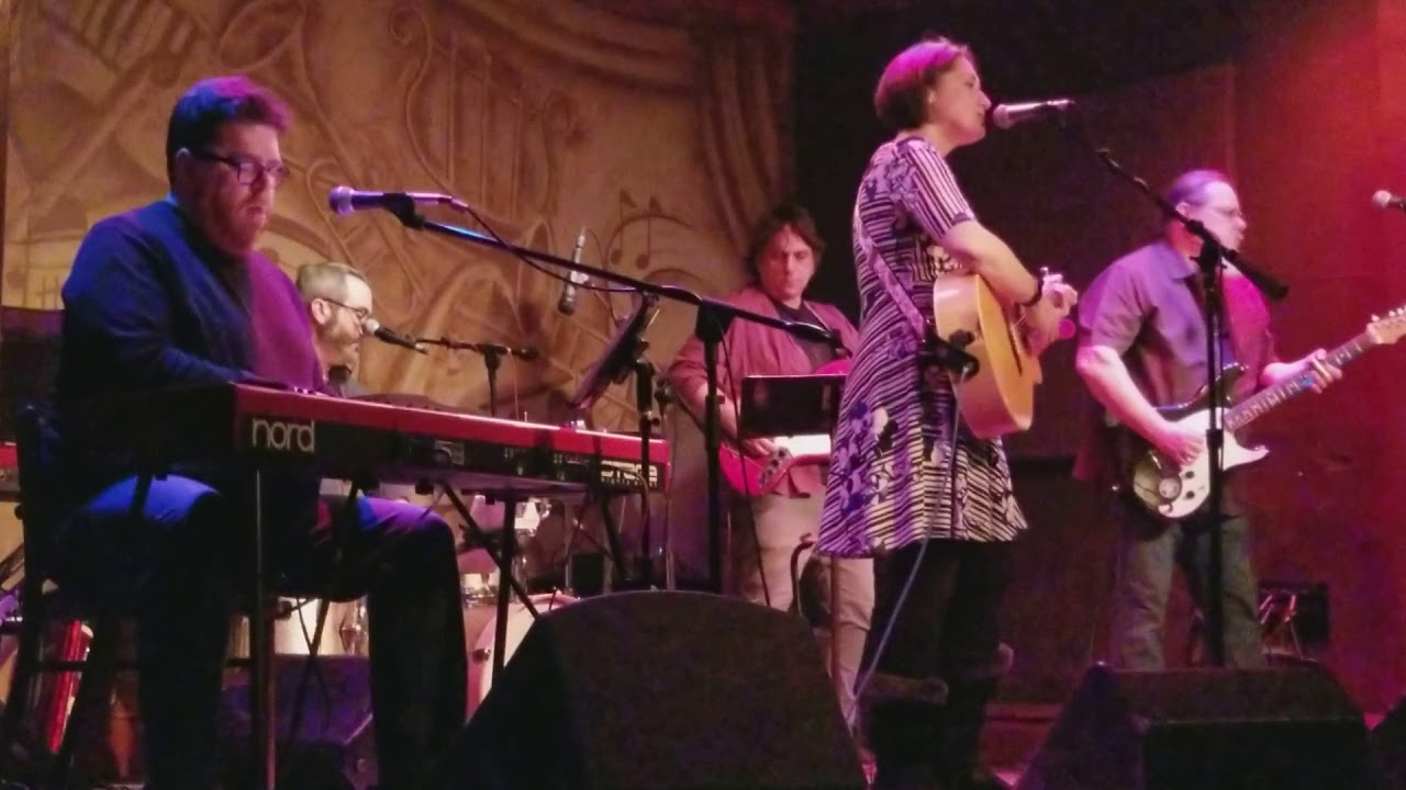 Rachel Drew & The Bitter Roots - When I Dream Of You - YouTube