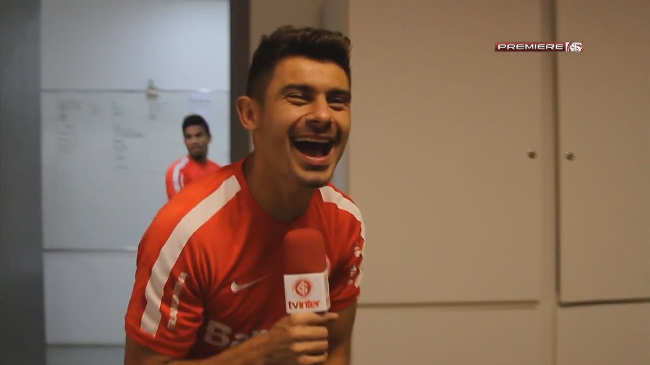 ALEX É REPÓRTER POR UM DIA - YouTube