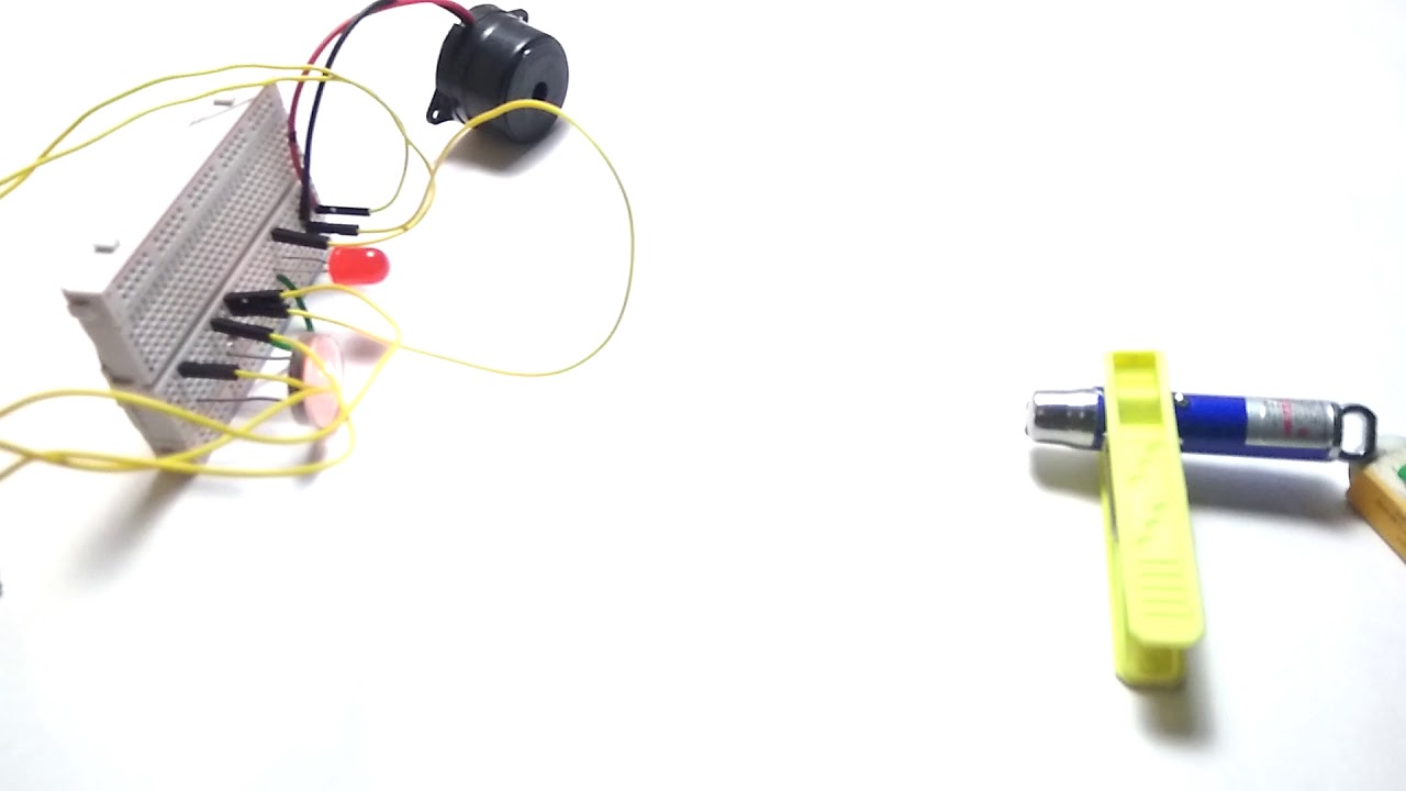 Cool Laser Trip Wire Alarm - YouTube