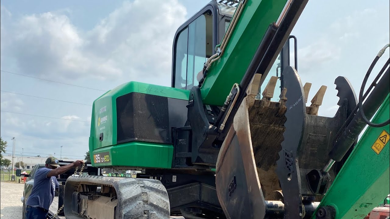 Sunbelt rentals excavator destroying trees 🌳 - YouTube