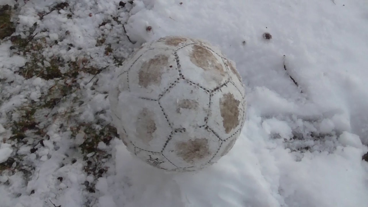 Snowy Soccer with the Lads - YouTube