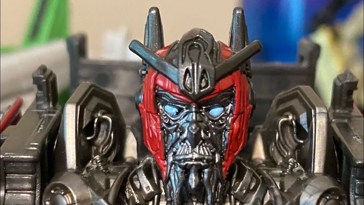 My Transformers reviews #62 - The beloved SS Sentinel Prime - YouTube