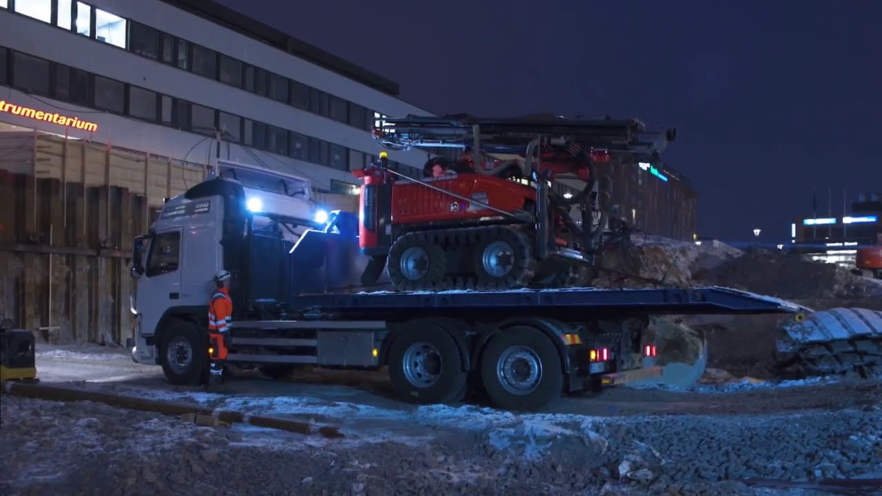 Commando DC130Ri Usability | Sandvik Mining and Rock Technology - YouTube