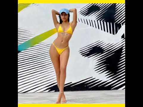 #malutrevejo #bikini #cutest Malu trevejo cutest Bikini/ small YouTube channel support 1 hug for 2🤝
