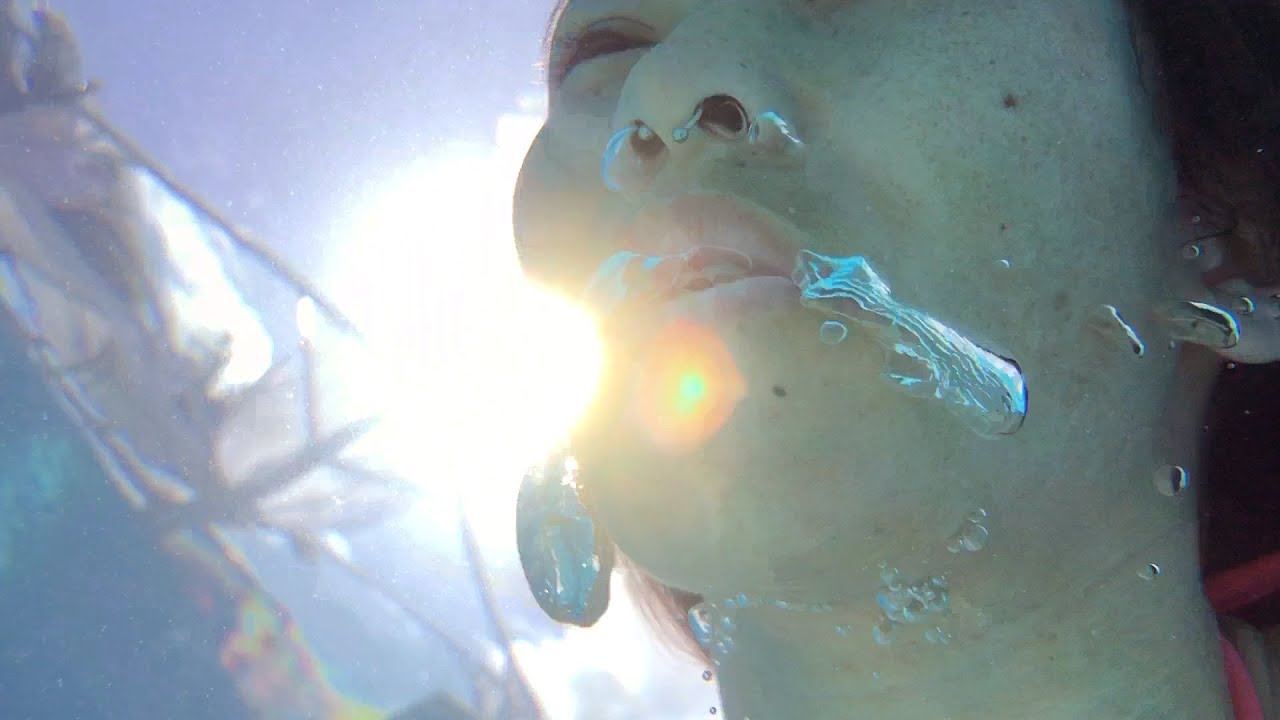 Oddly Satisfying & Relaxing: Bubbles in the Sunlit Pool - YouTube