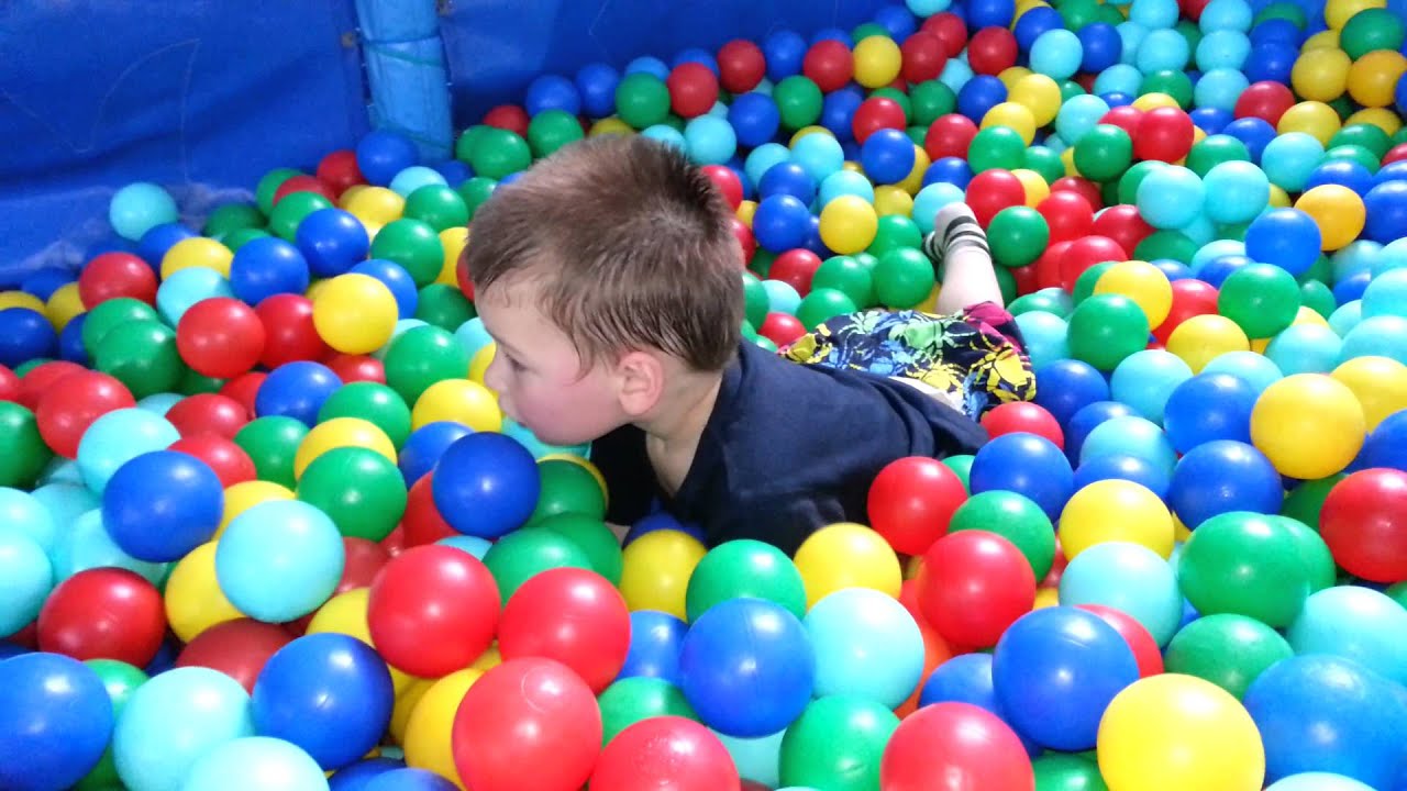 I&K Leisure Centre Mote Park - Soft Play Area *ball pit* - YouTube