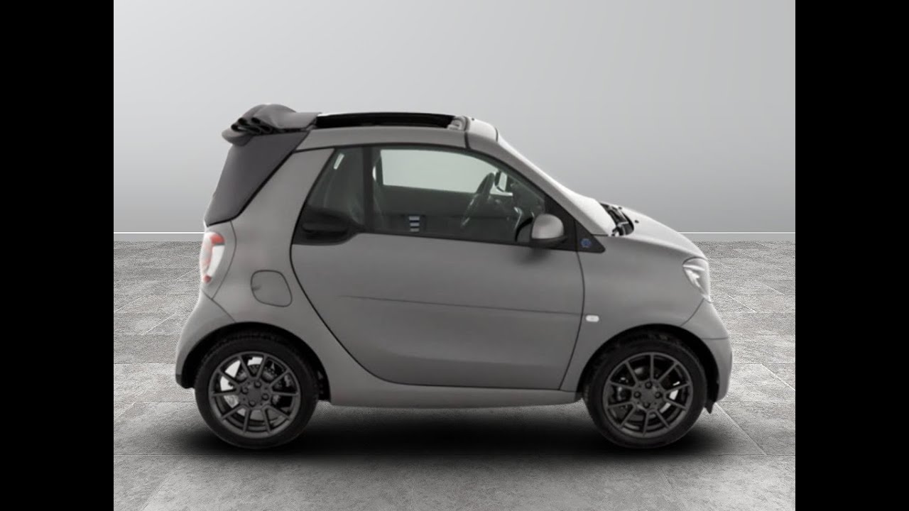 Smart Fortwo cabrio eq suitegrey-grey 22kw - YouTube