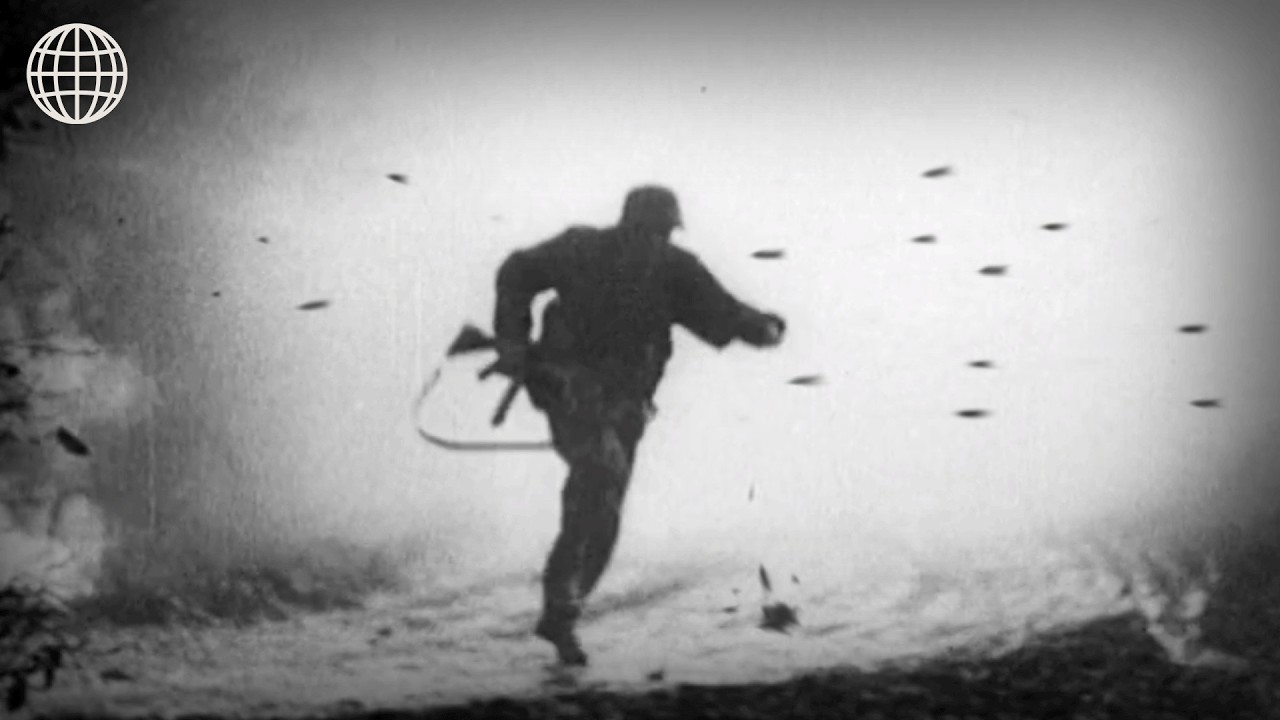 How The Machine Gun Changed War Twice - YouTube