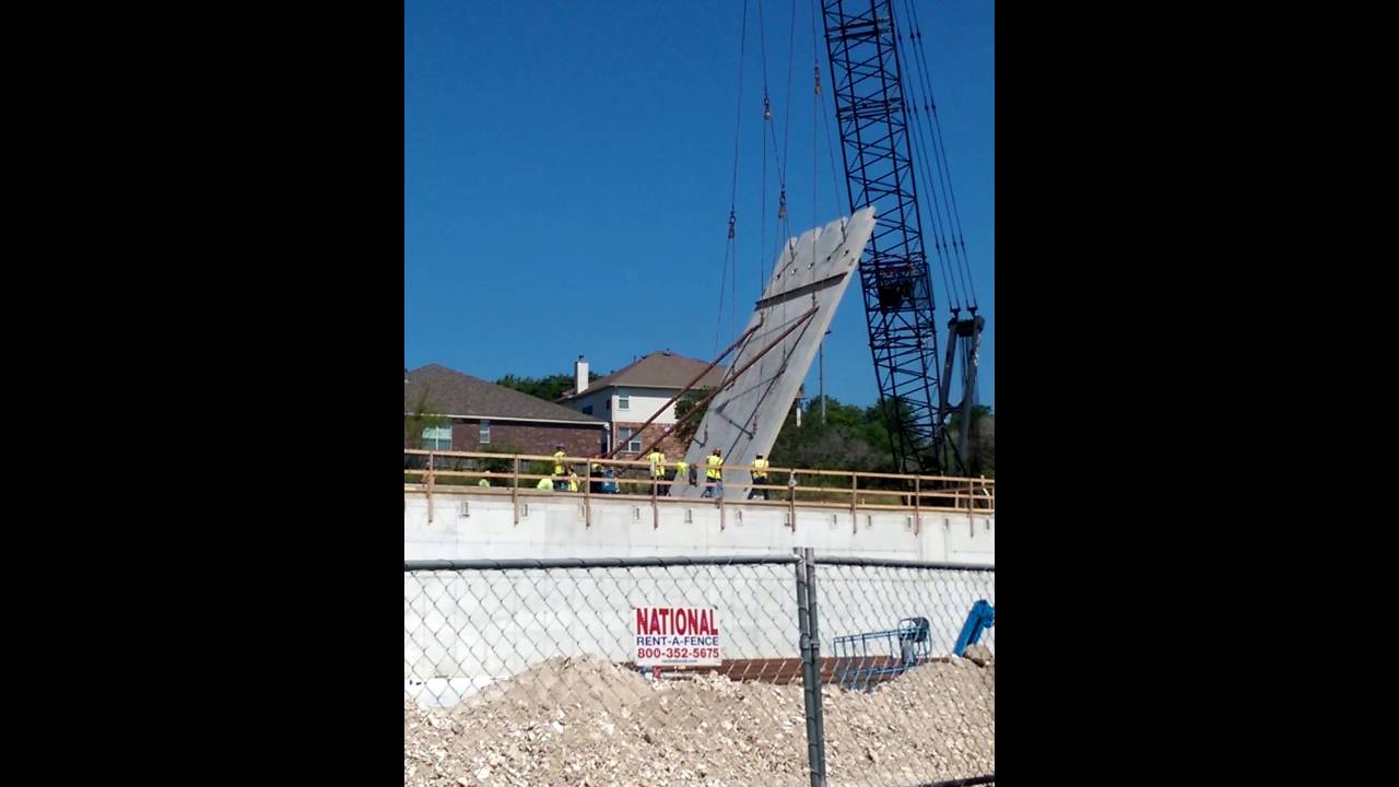 The first wall is being set! - YouTube