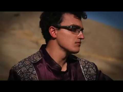 Kakavand Keyvan, Farsi