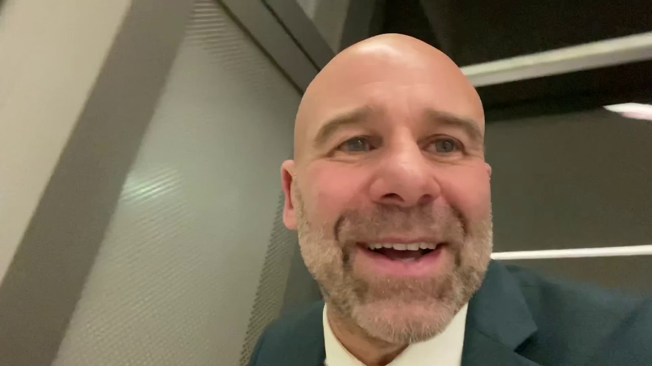 Damp Sam at the PCA Awards - YouTube