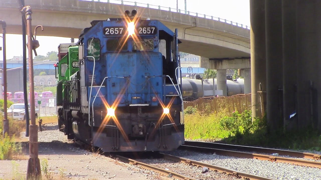 GMTX GP38-2 Leads EB NBSR Transfer at Harbour Station - Saint John, NB ...