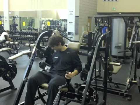 CRC - How to Use the Hammer Strength Pullover - YouTube