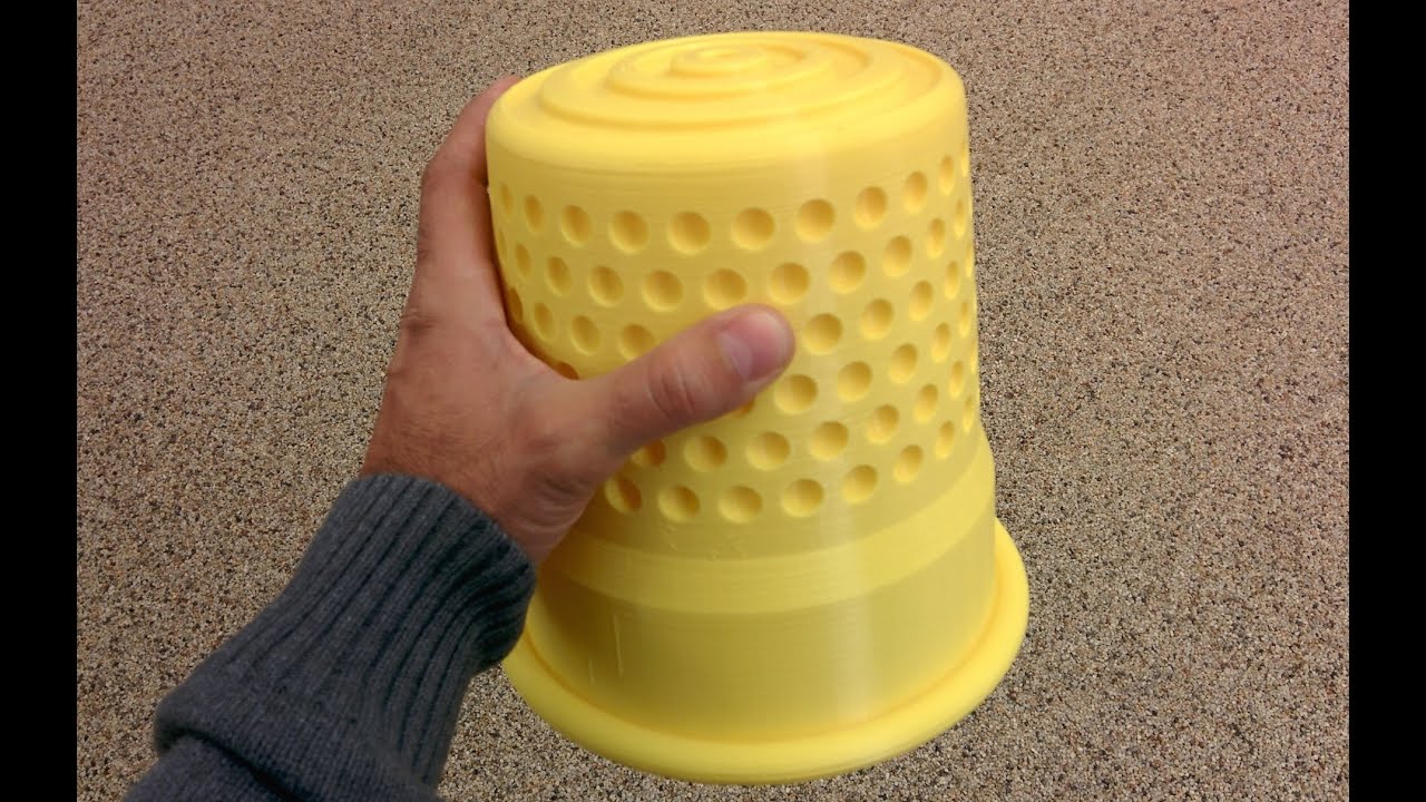 Giant 3D-printed thimble - YouTube