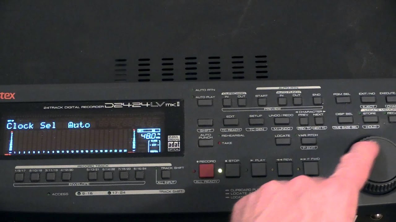HD PLAYER 1 SETTING UP THE DIGITAL CLOCK AND ADAT INPUT - YouTube